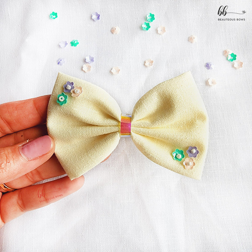 Spring Blooming Standard Hair Bow – Beauteous Bows